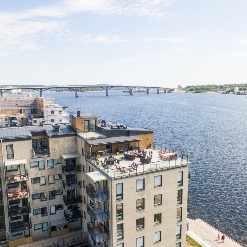Brf Prima - waterfront housing inspired by harbor cities